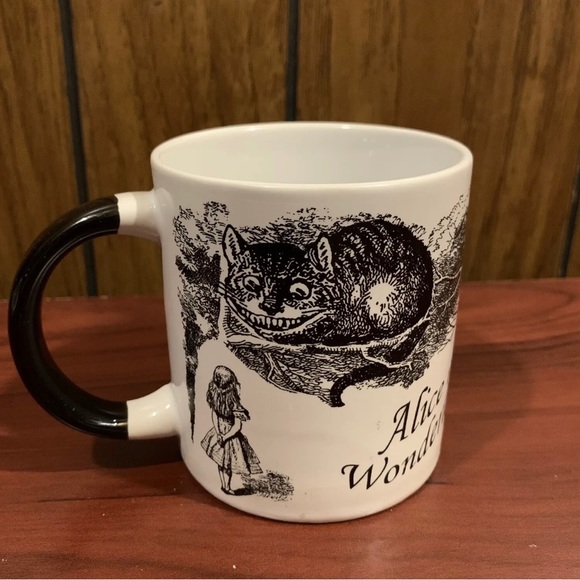 Dining | Alice In Wonderland Disappearing Cheshire Cat Mug | Poshmark